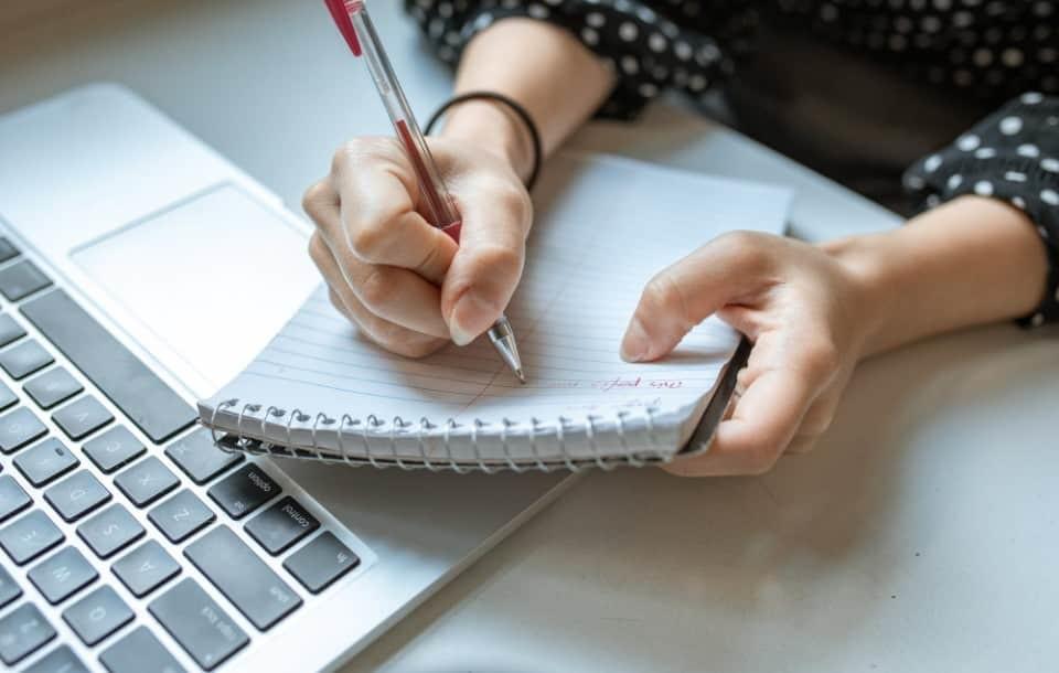 Obiettivi professionali: cosa sono e esempi per CV e colloquio
